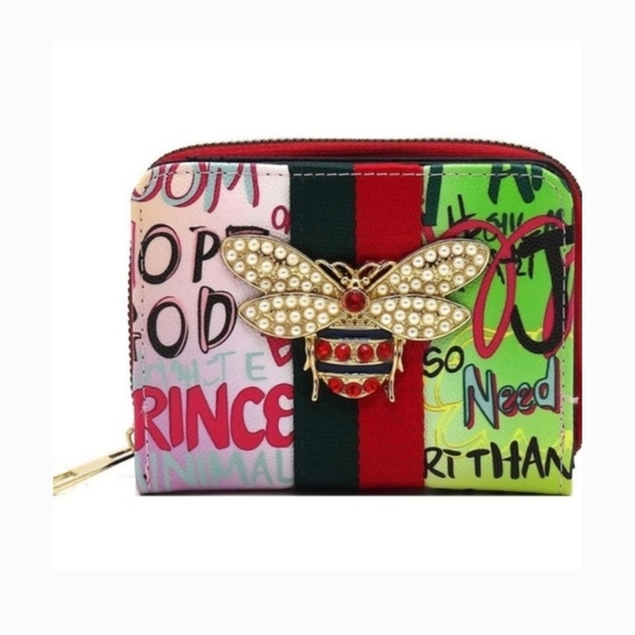 Alba | Bags | Lux Nwts Queen Bee Graffiti Wallet | Poshmark